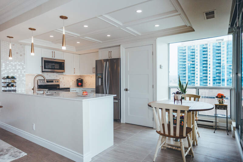 Lakeview Condo - Total Living Concepts - Kitchen Design